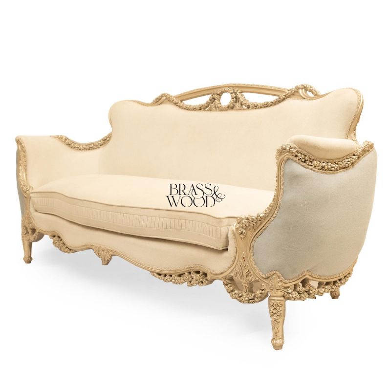 كنبة ٣ مقاعد كلاسيك - ذهبي | براس آند وود للأثاث الكلاسيكي